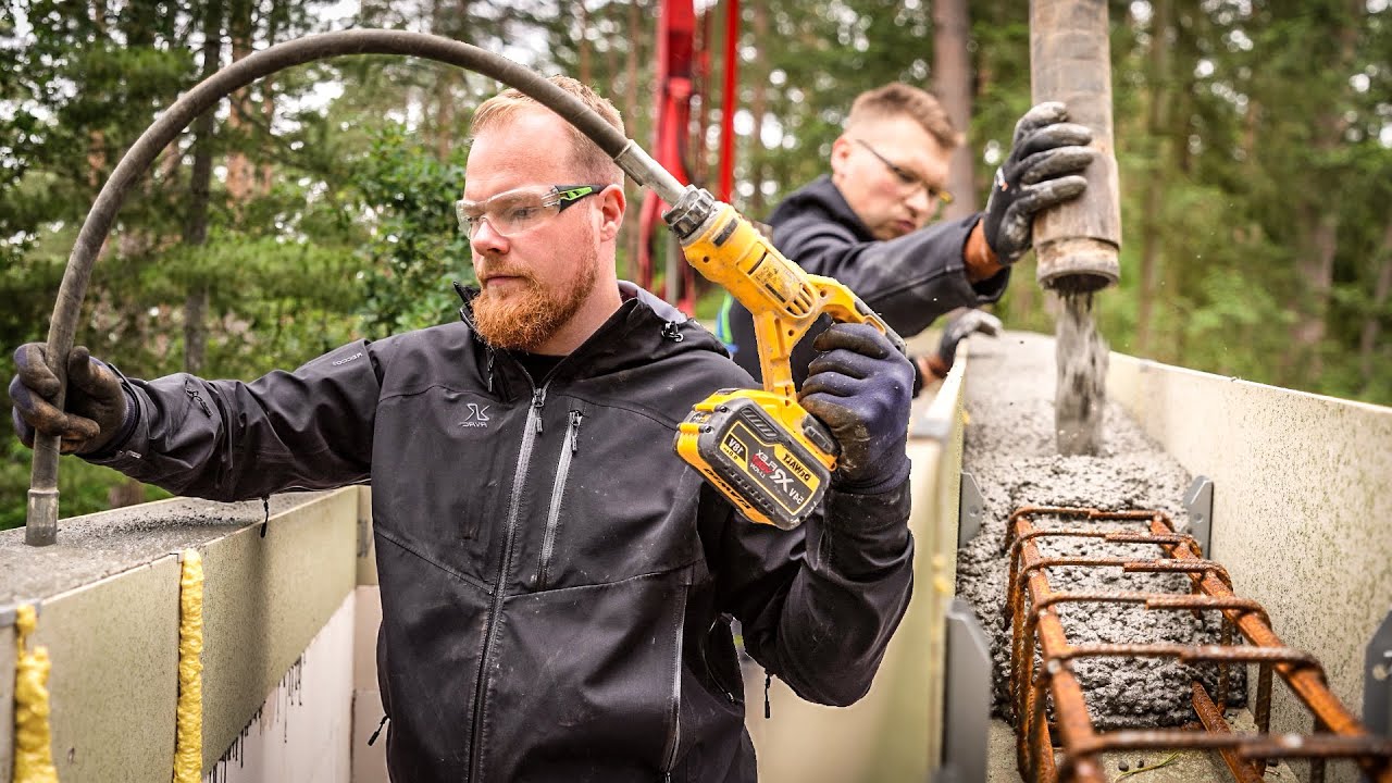 Ringanker betonieren: Schalung platzt und Beton läuft raus - YouTube
