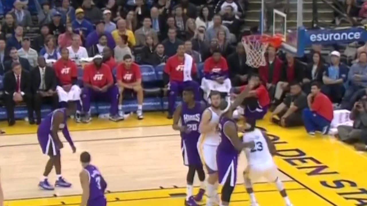 How Klay Thompson Broke The Record With 37 Points In The 3rd Quarter ...
