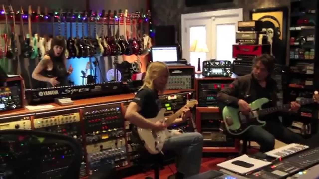 In The Studio with Michael Wagener - YouTube