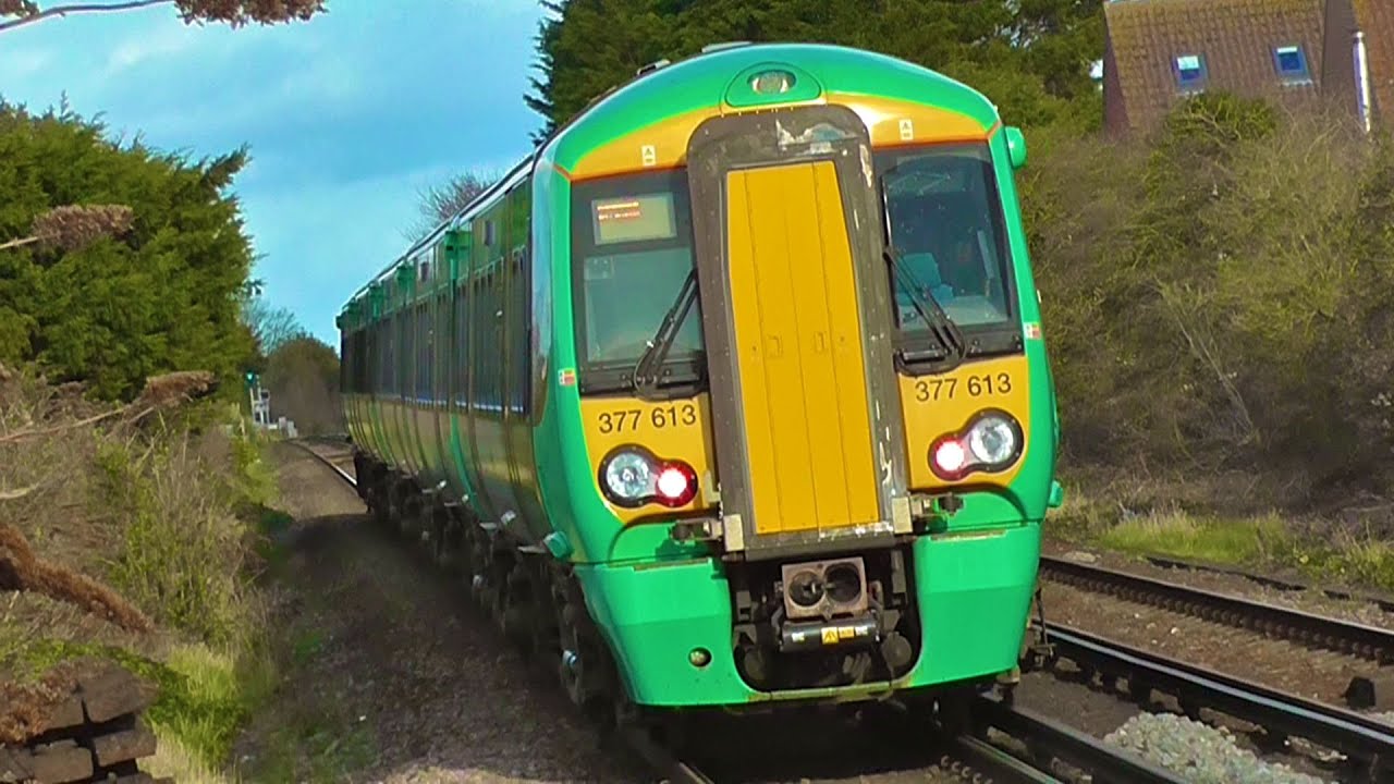 Southern Class 377/6 - 377613 Metro Unit Departs Angmering For Brighton ...