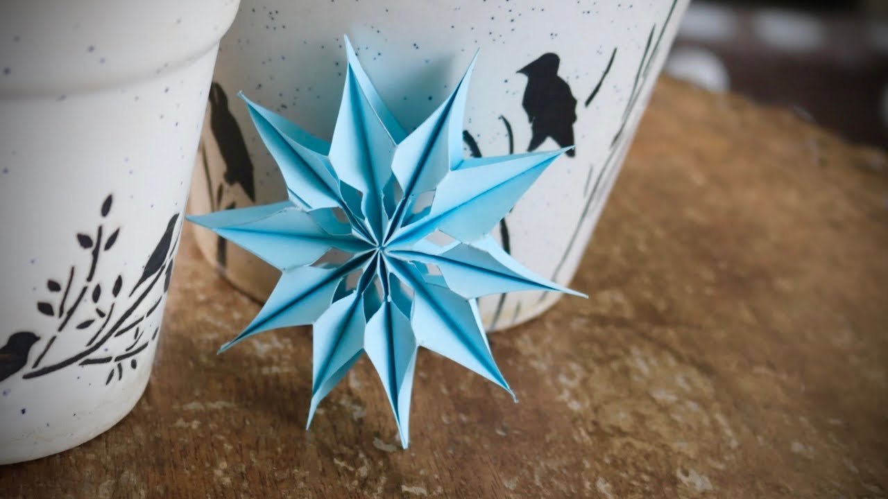 Snowflake Origami Crafty Tutorial - YouTube