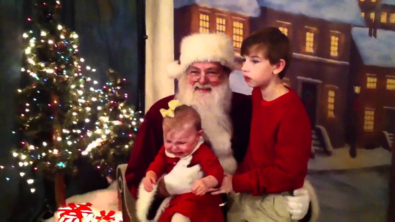 Emma sees Santa Clause - YouTube