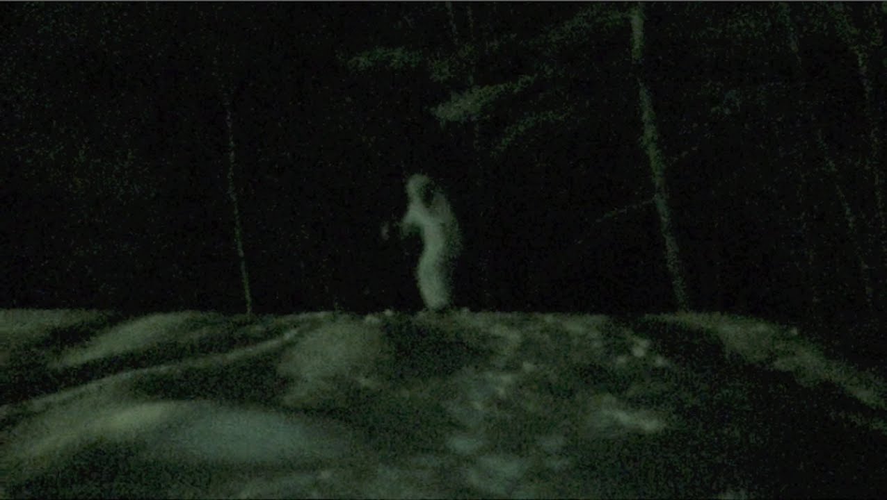 UNBELIEVABLE YETI ENCOUNTER CAUGHT ON TAPE - YouTube