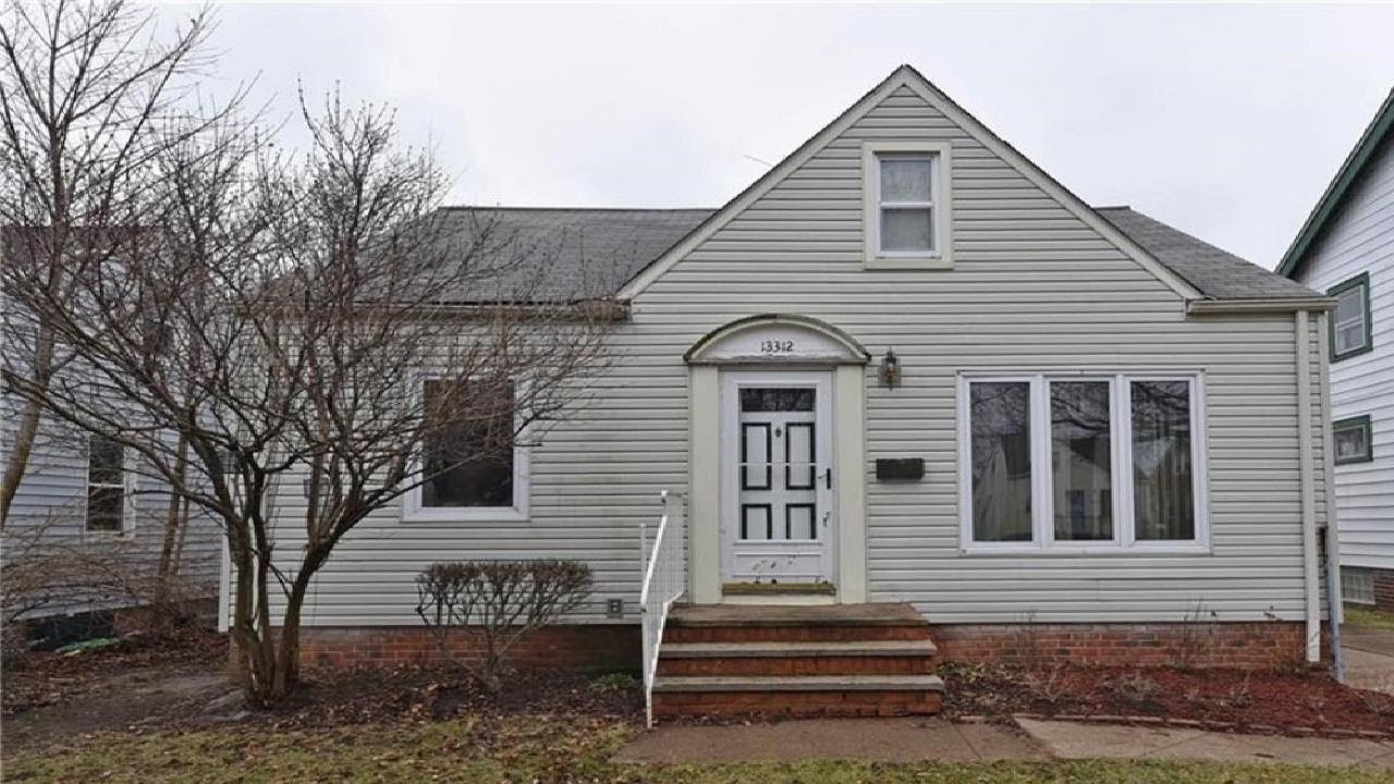 13312 Terminal Avenue, Cleveland, OH Presented by Michelle Stanifer ...
