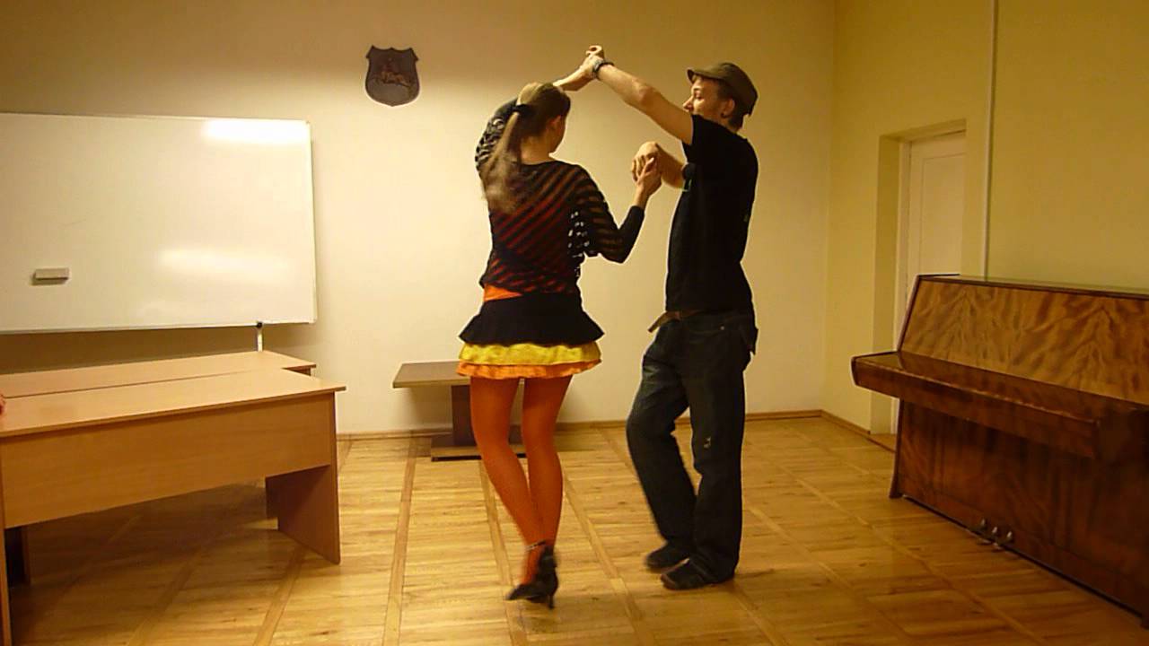 Beginners salsa mini kombinacija (2012.10.11) - YouTube