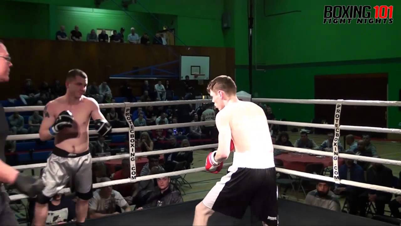 Boxing 101 - Fight Nights - Will Cairns VS Ben Holmes - YouTube