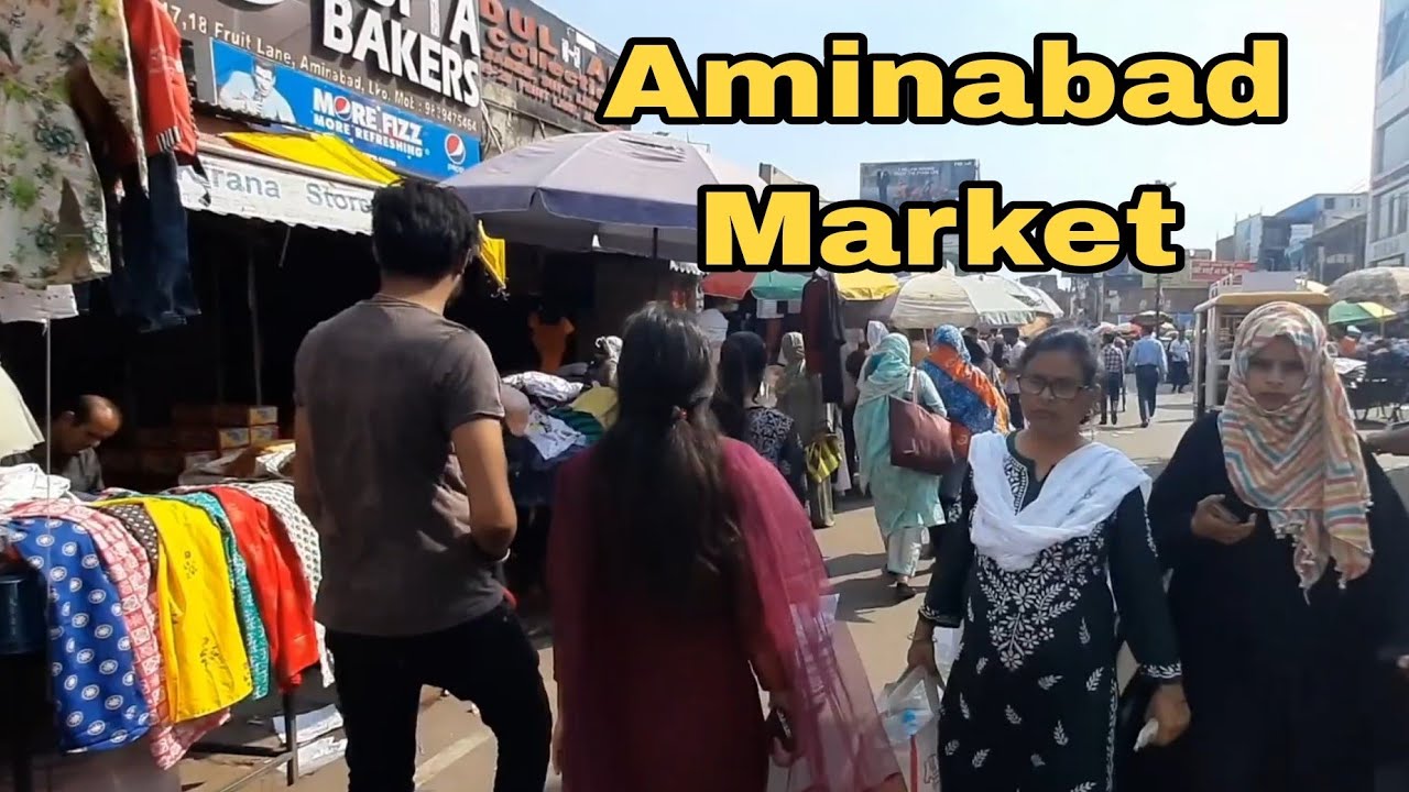 Lucknow's Most Popular Aminabad Market || इतनी भीड़ 😰 - YouTube