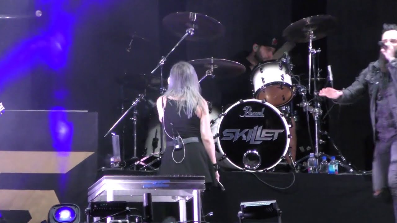 Skillet Hero Live 4k Circle Drive In 2020 Youtube