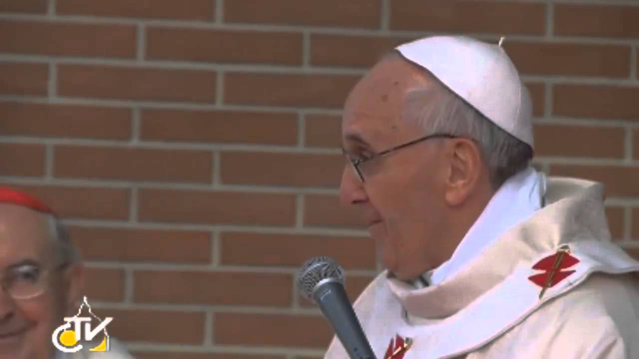 Papa visita paróquia romana de S. Isabel e S. Zacharias. - YouTube