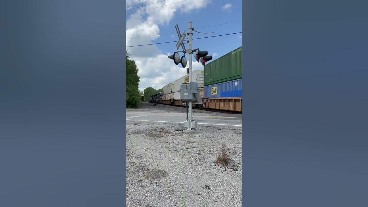 Ns 239 coming through 190 westbound up 6046 leading trailing 2nd Ns 1038 trailing 3rd ns 4629 ...