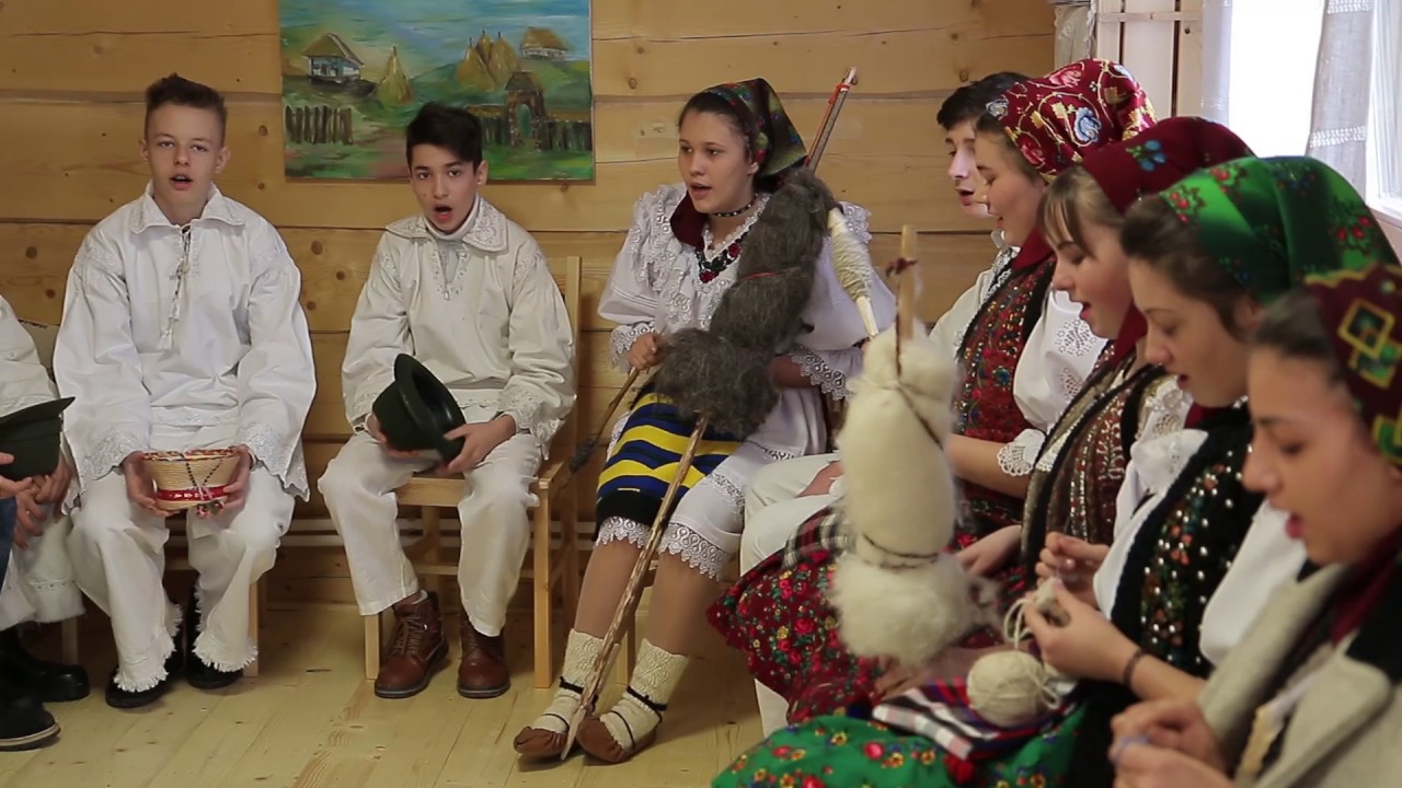 SEZATOARE la Moisei, MARAMURES - YouTube