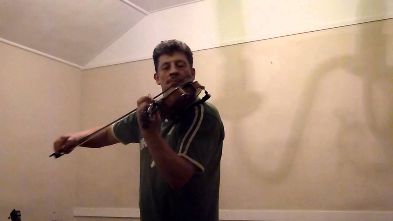 20111125(221128).m2ts SCOTS FIDDLE PAUL ANDERSON PLAYS BOVAGLIES PLAID ...
