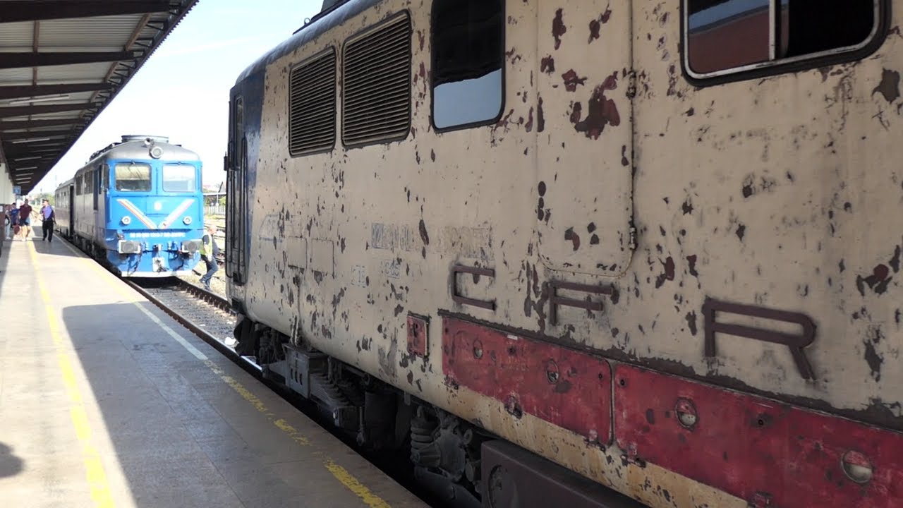 Romania: A CFR class 60 Sulzer diesel leaves its single coach train ...