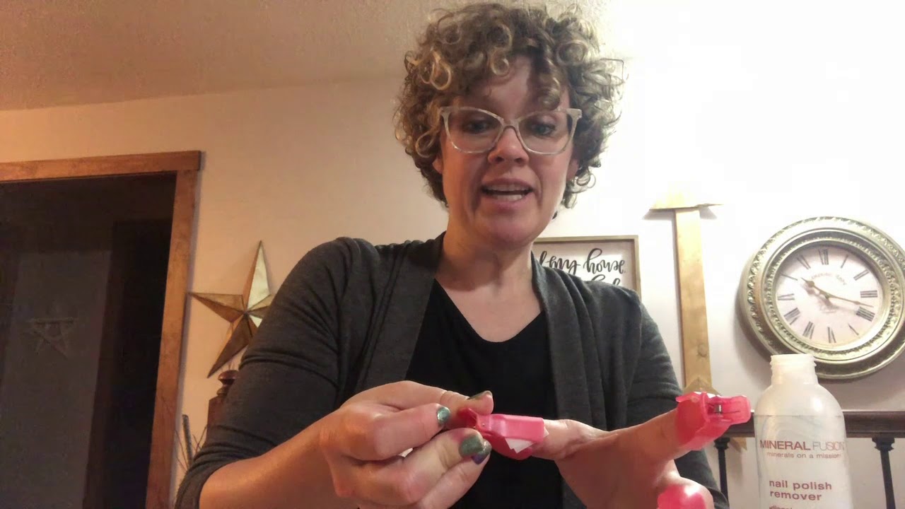 Emily Reiss Polish Removal - YouTube