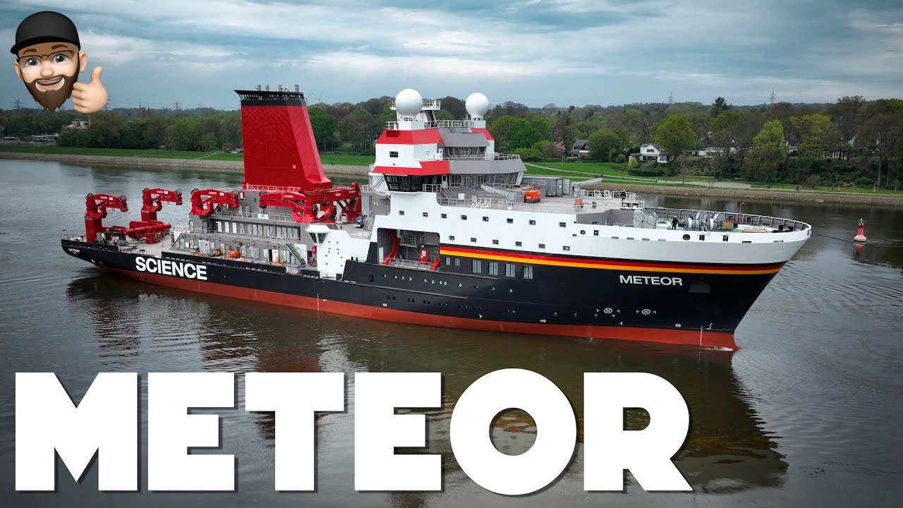 Meyerwerft Überführung Forschungsschiff METEOR IV - Transport of ...