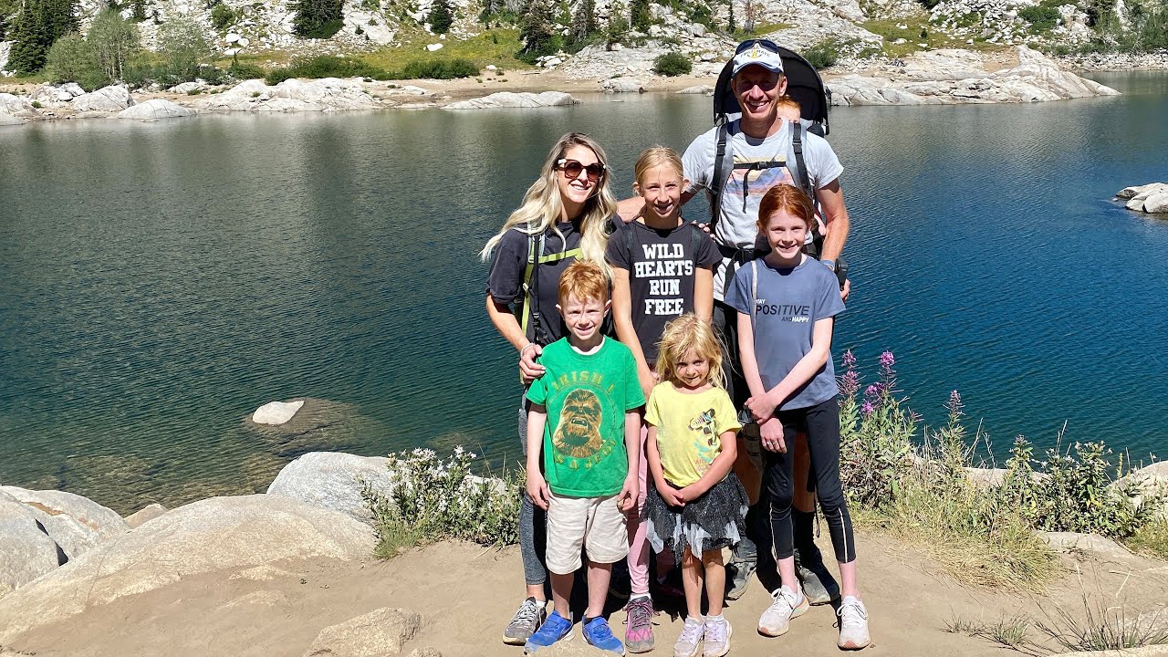 Beautiful Family Hike - YouTube