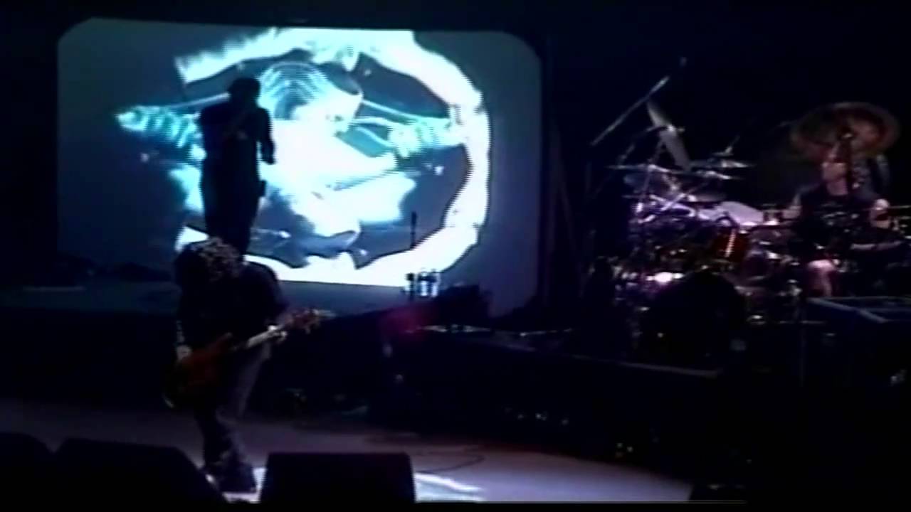 TOOL - Lateralus live 2001 Portland - YouTube