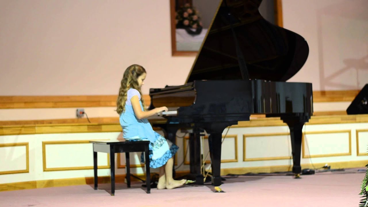 Emma's Recital Fall 2013 - YouTube