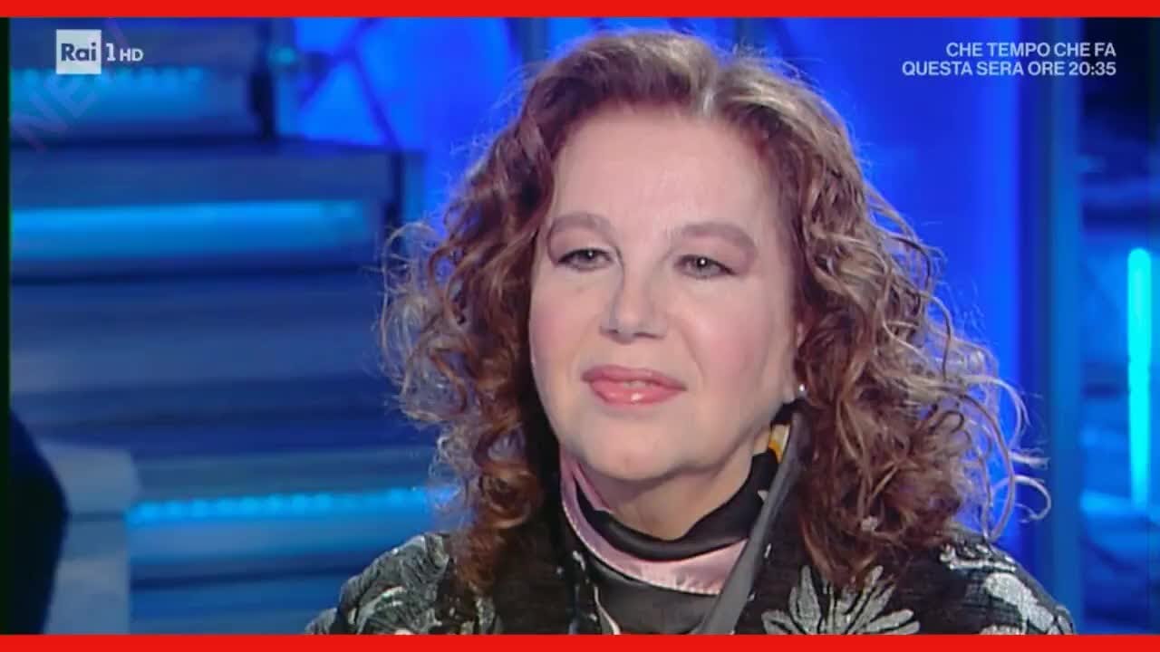 Stefania Sandrelli/ “Il mio ex marito Nicky Pende è morto solo, questo ...
