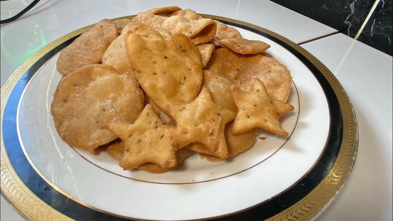 Homemade Papri Recipe || How To Make Papri For Chaat |Crispy Chaat ...