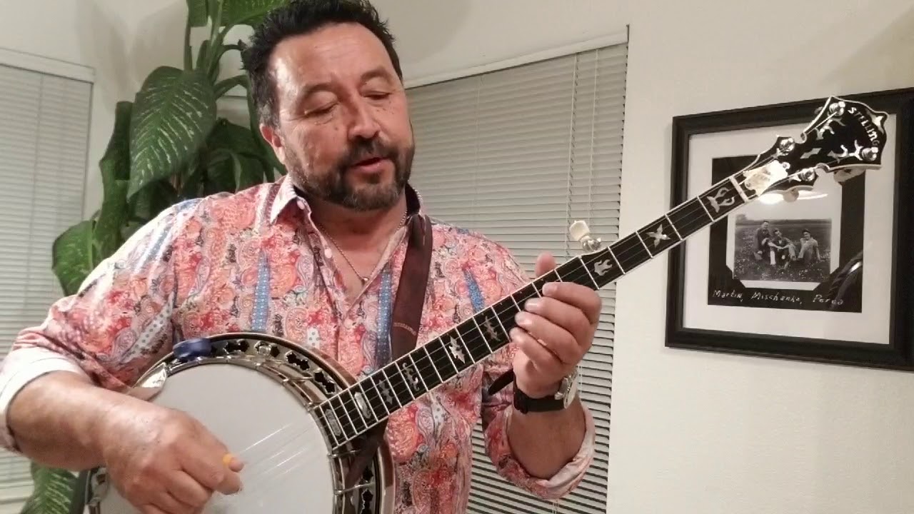 Turkey in the straw on a Stelling Staghorn Banjo. Happy Thanksgiving ...