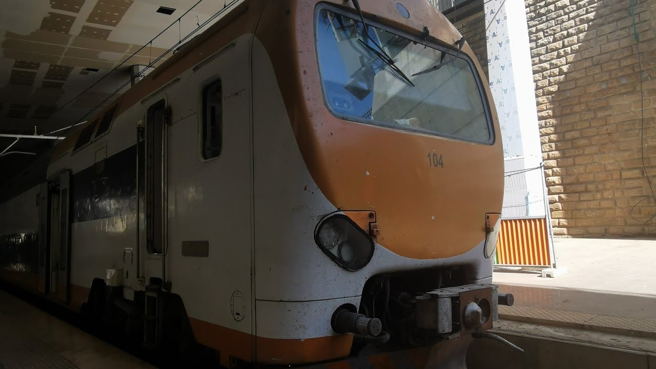 ONCF Z2M-104-UM-108 FAIT SON DÉPART - YouTube