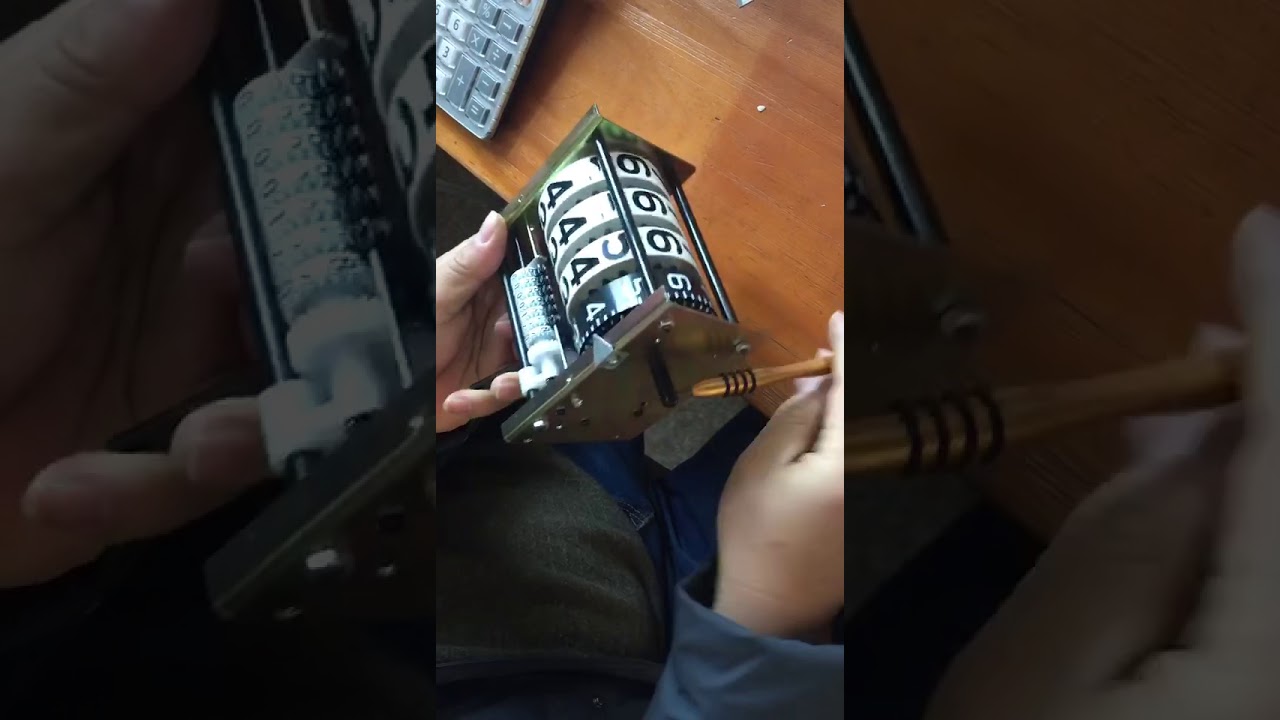 How does the mechanical counter work - YouTube