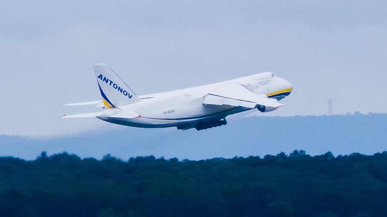 Antonov An-124-100 departure at Dulles International Airport (IAD ...