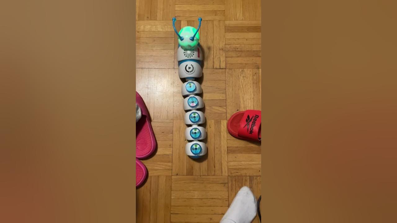 Julien plays the Code-A-Pillar Twist! - YouTube