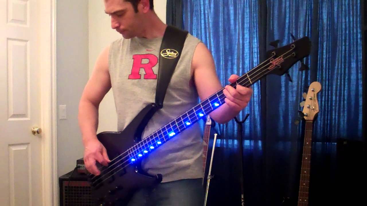 Muse - Bass Cover -- Unnatural Selection - YouTube