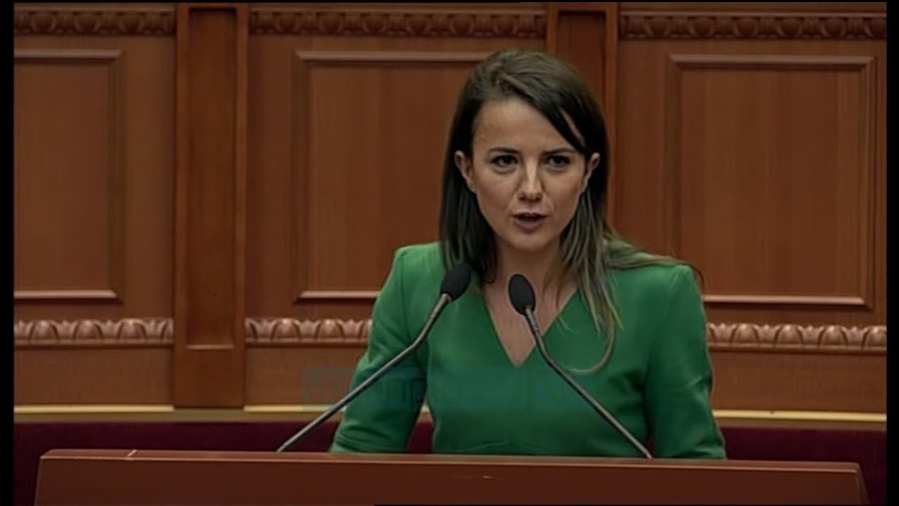 “Quhem Rudina Azem Hajdari”/ Deputetja shpërthen në Kuvend - News,Lajme ...