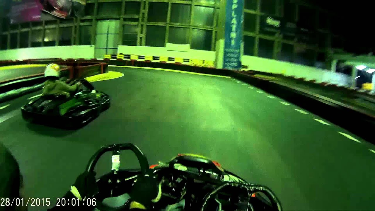 Karting Arena Z. Velesajam - Voznja u duplicu - YouTube