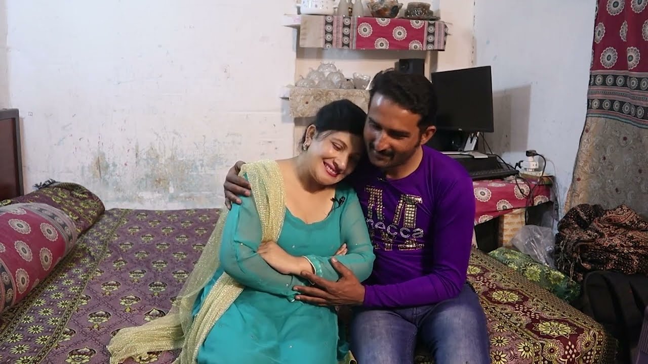 Dost Ki Bahen Say Pyar Tharki Beautiful Sister And Brother Romantic