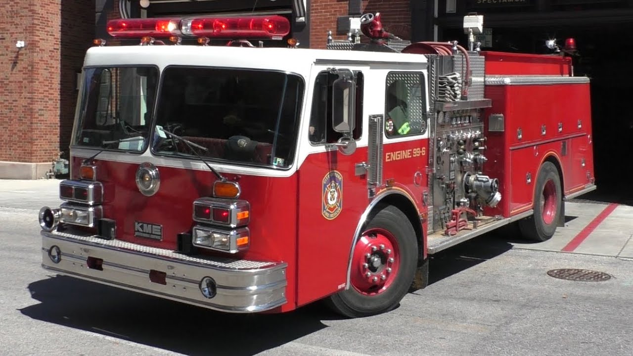 City of York Fire/Rescue Engine 99-6 and Captain 99 Responding - YouTube