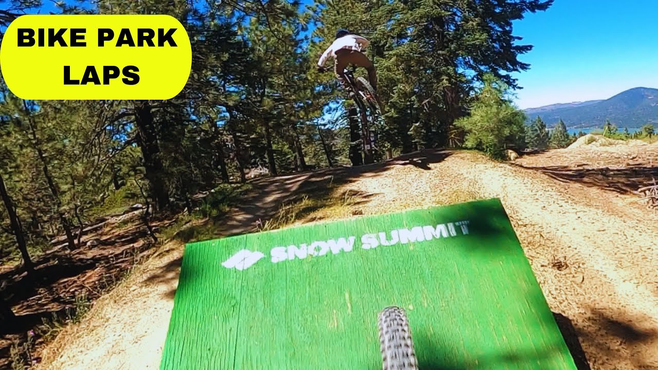 SNOW SUMMIT BIKE PARK LAPS - YouTube