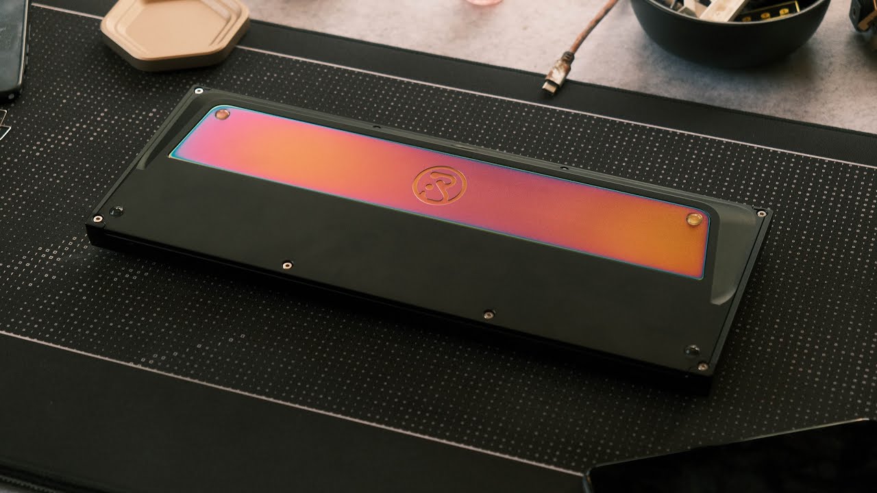 Bias R2 // Aluminium Plate // Franken Jwick Black Switch // GMK Future ...