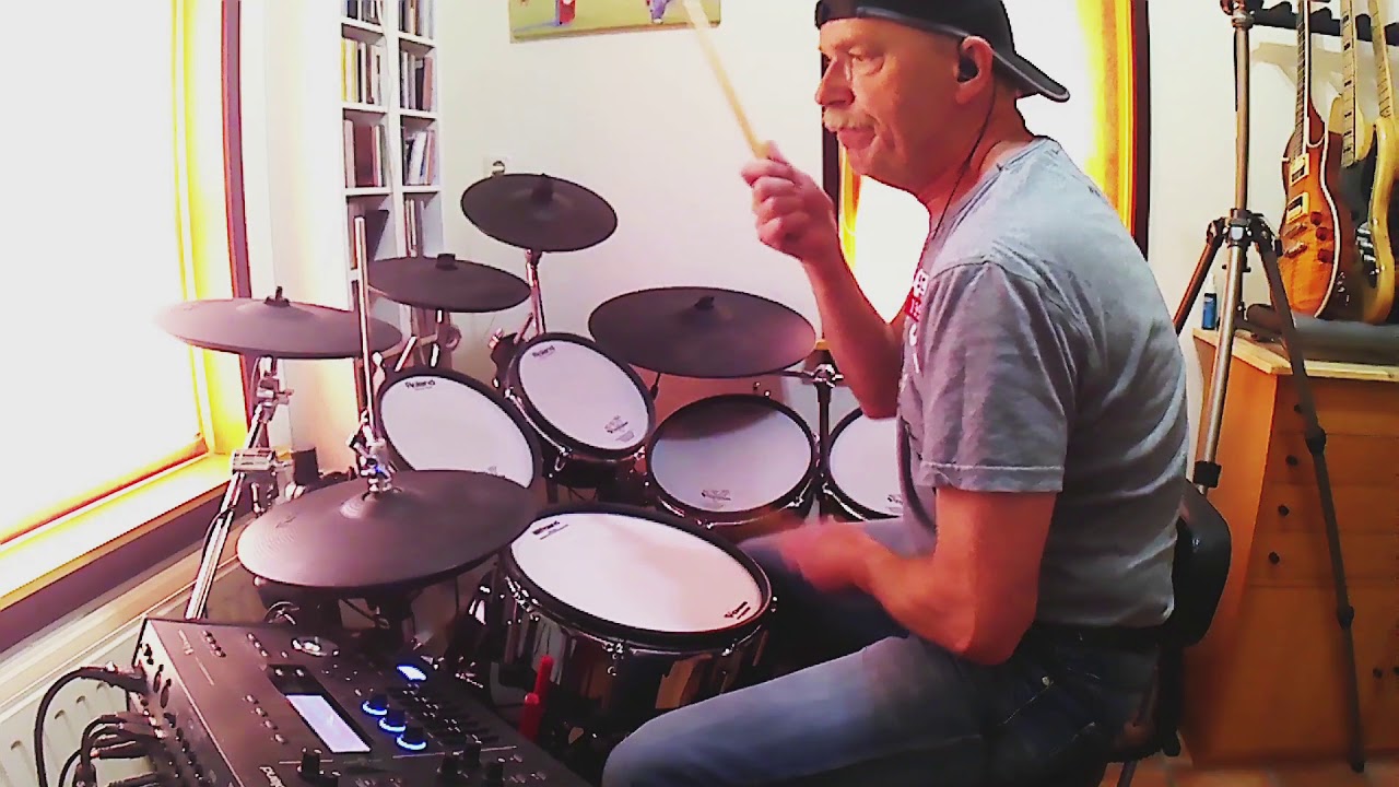 Robbie Williams - Let Me Entertain You: drum cover - YouTube