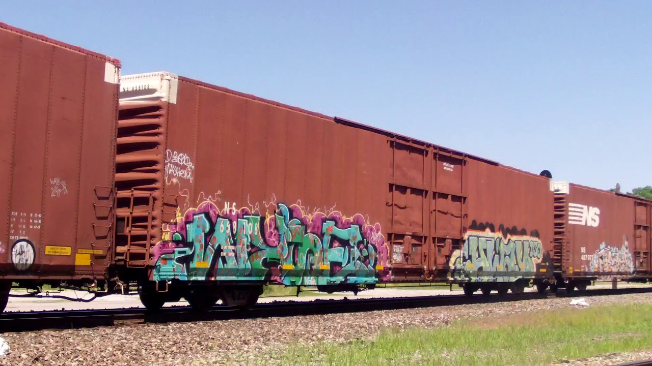 NS 121 @ LOGANSPORT, IN 6 6 20 NS 7284 NS 7501 - YouTube