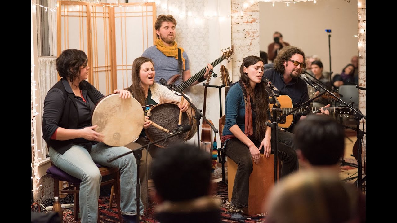 Love Bird - Strong Sun Moon - Dec 19 2015 - YouTube