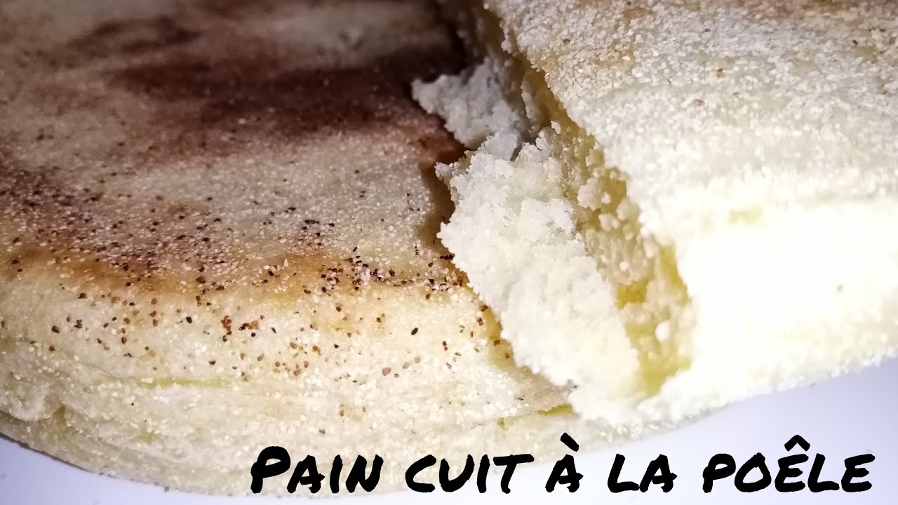 Pain cuit à la poêle facile (fait maison) (accompagné de dinde épicée ...