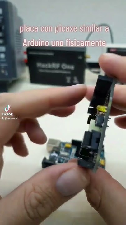 placa con picaxe similar a Arduino uno físicamente - YouTube