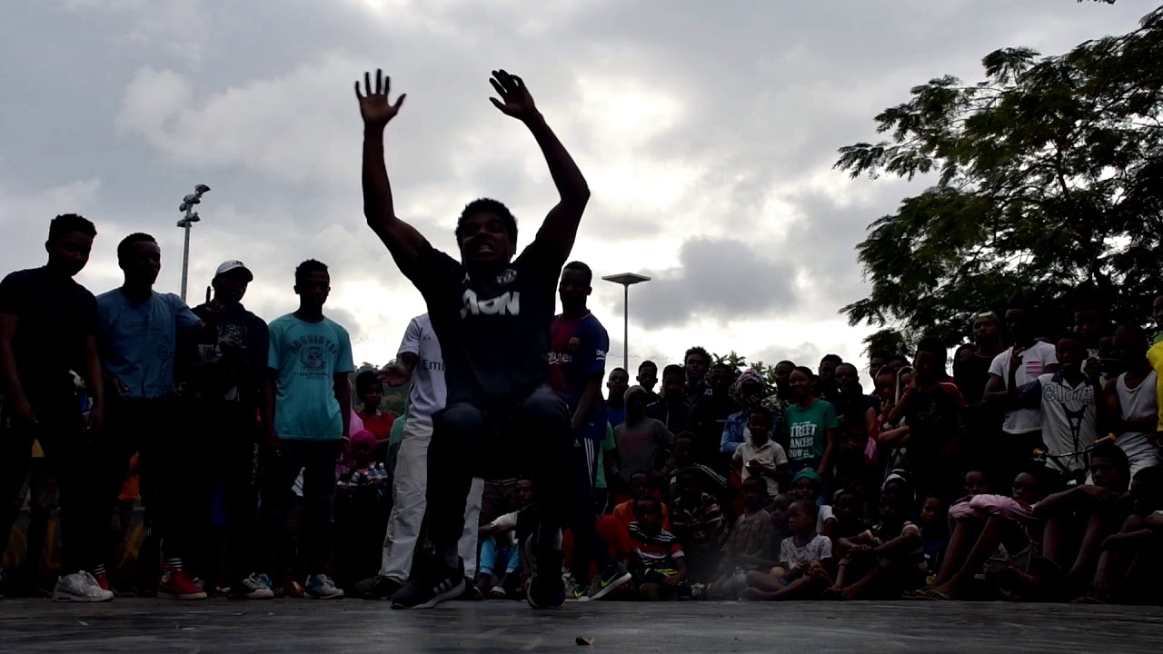 Best GANGsta Battle #OverGame Breakdance - YouTube