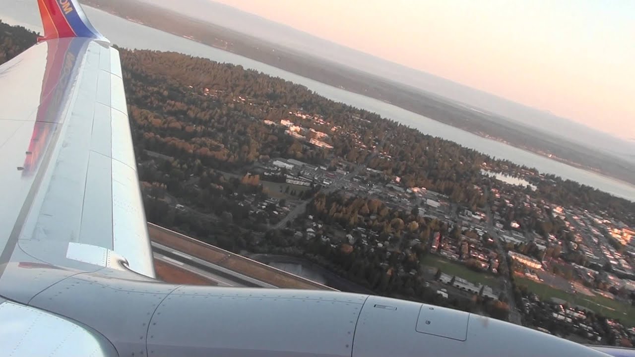 Southwest 737-800 Early Morning Takeoff From Seattle - YouTube