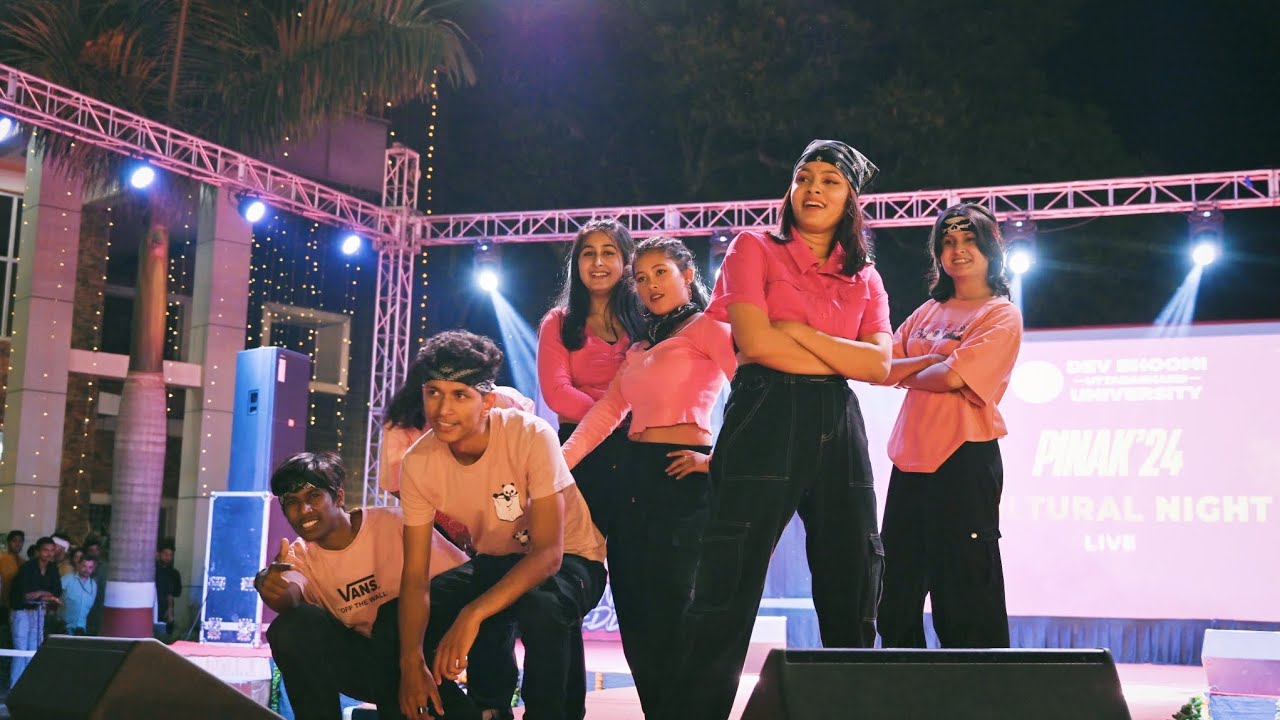 COLLEGE FEST DANCE PERFORMANCE | PINAK FEST '24 | HIP HOP DANCE 🪩 - YouTube