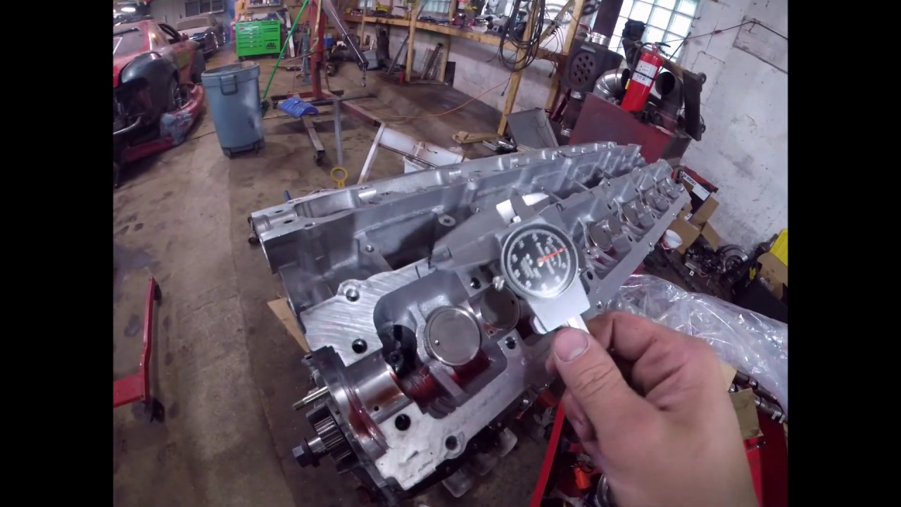 RB25DET NEO head reshim - YouTube