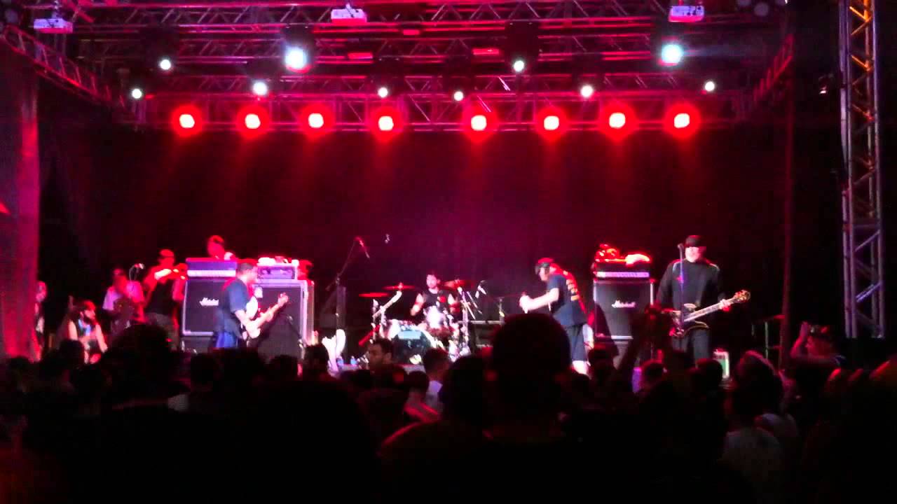 MADBALL - Via Marquês 09/11/2013 São Paulo, Brasil - Full Concert - YouTube