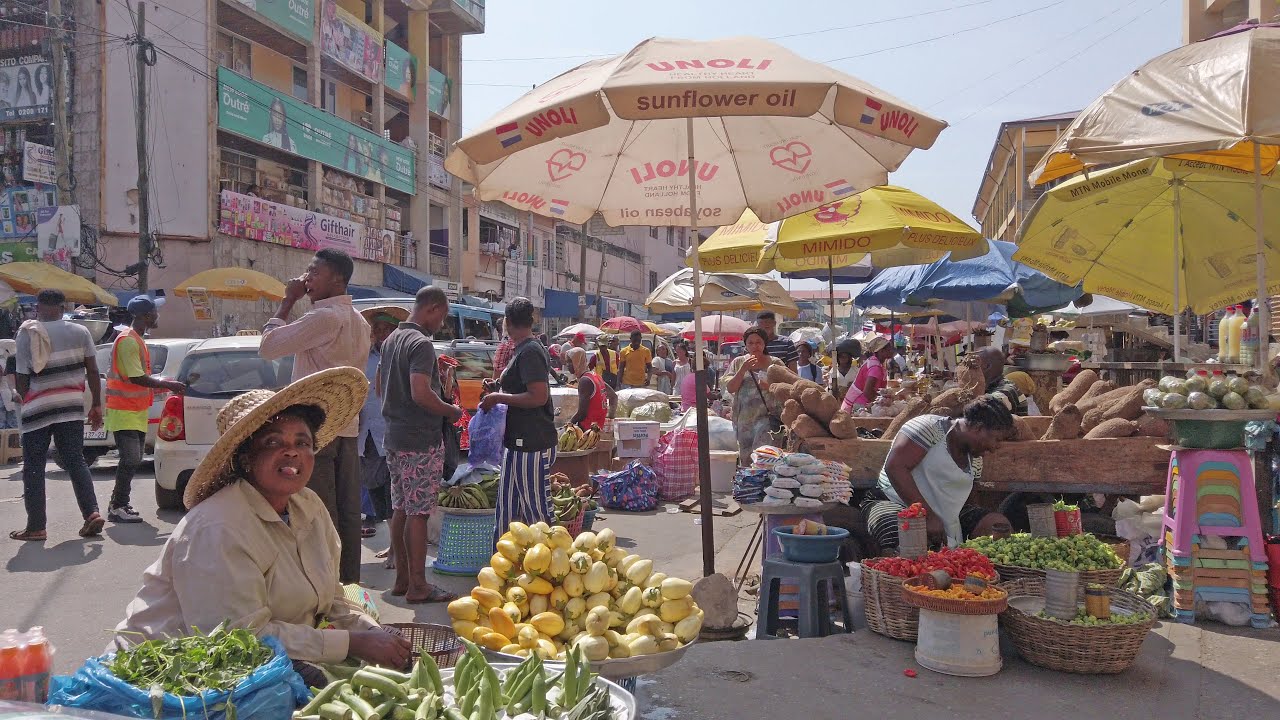 CHEAP FOOD MARKET IN GHANA MAKOLA, AFRICA - YouTube