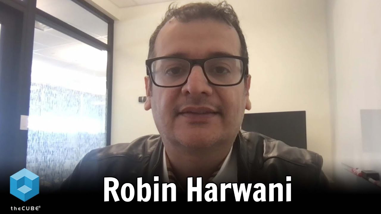 Robin Harwani, AWS | Supercloud 5 - YouTube