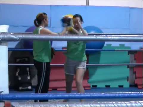 Girls Brown singlet May 2005
