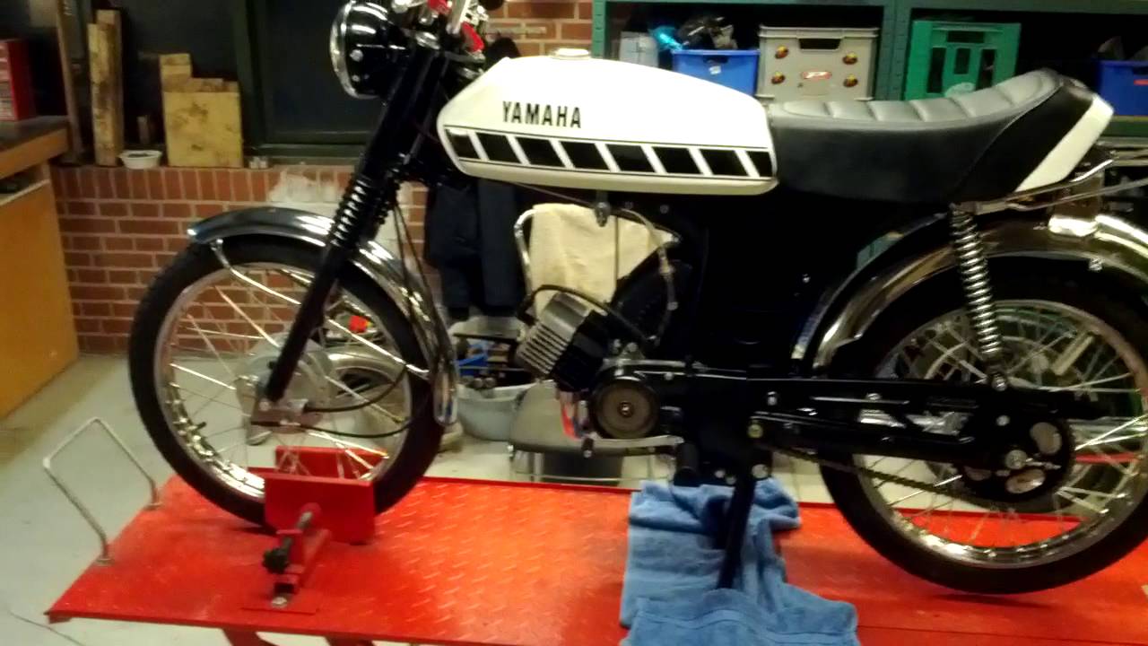 Yamaha FS1 first start - YouTube